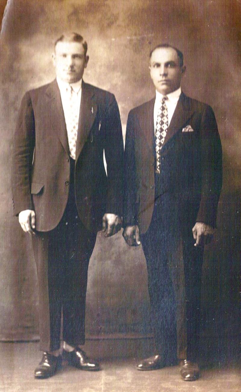 Casa Emigranti Italiani - joe Ficara and connie mangiafico
