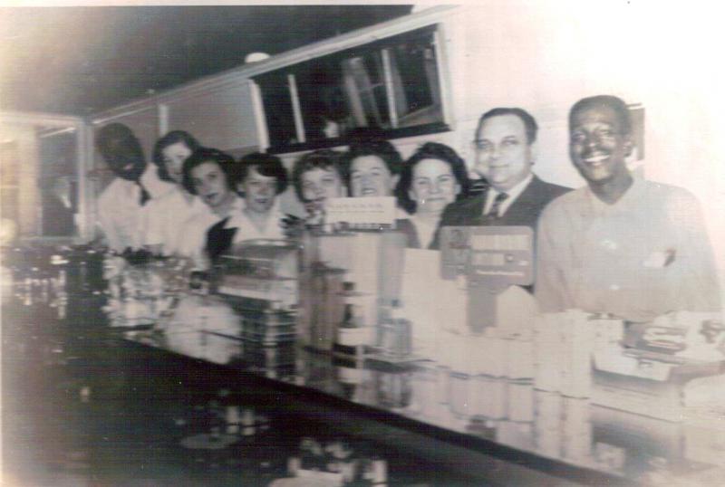 Casa Emigranti Italiani - joe Ficara and connie mangiafico
